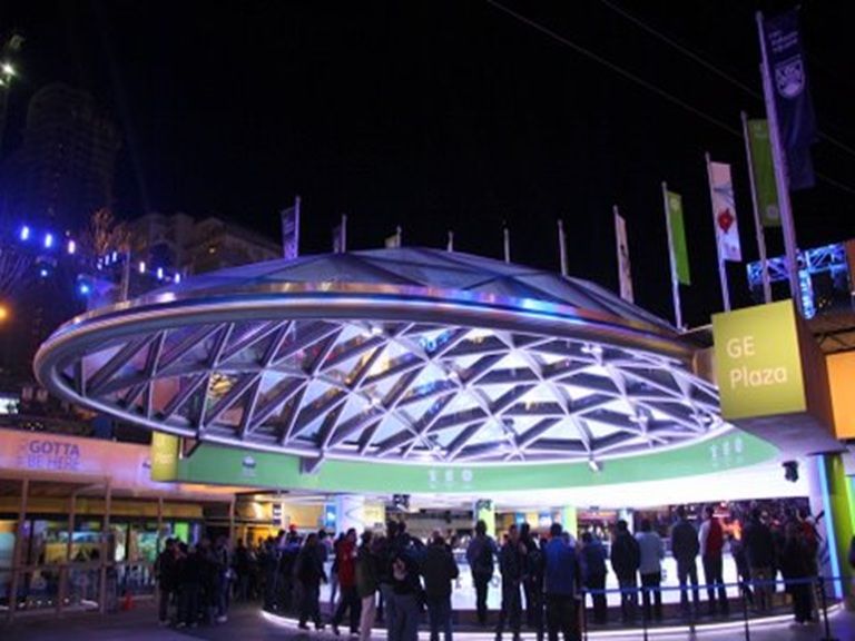 Robson Square Ice Rink : Albina Co., Inc.